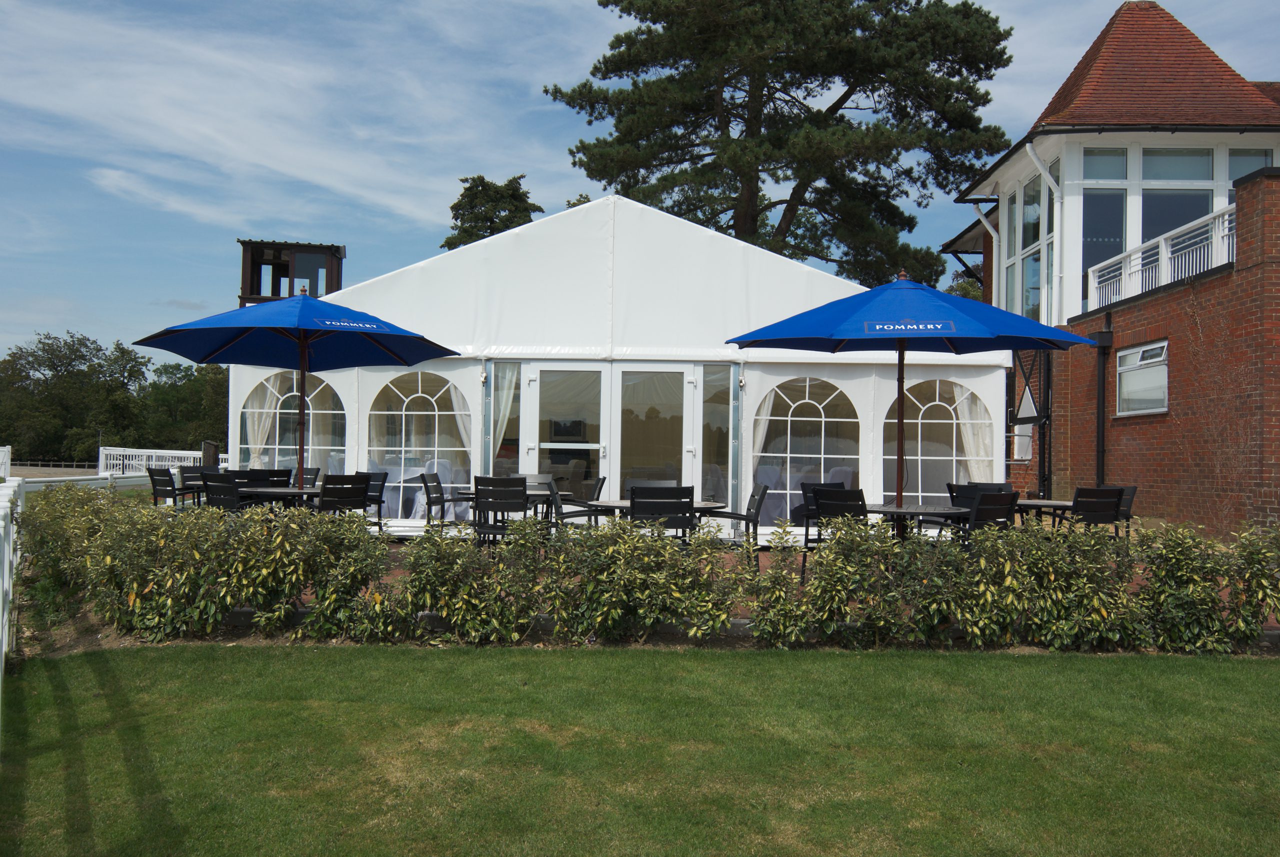 Frame Tent for Racecourse Hospitality Suite | HTS TENTIQ